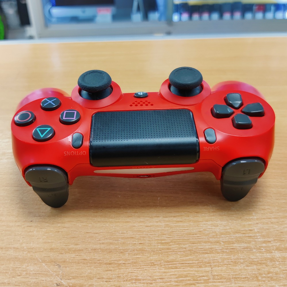 Pre-owned PS4 Official Red Controller - Own4Less